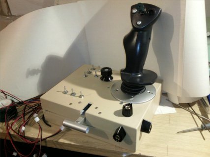 Joystick with Teensy 2.0 12 buttons, 10 analog inputs: have questions ...